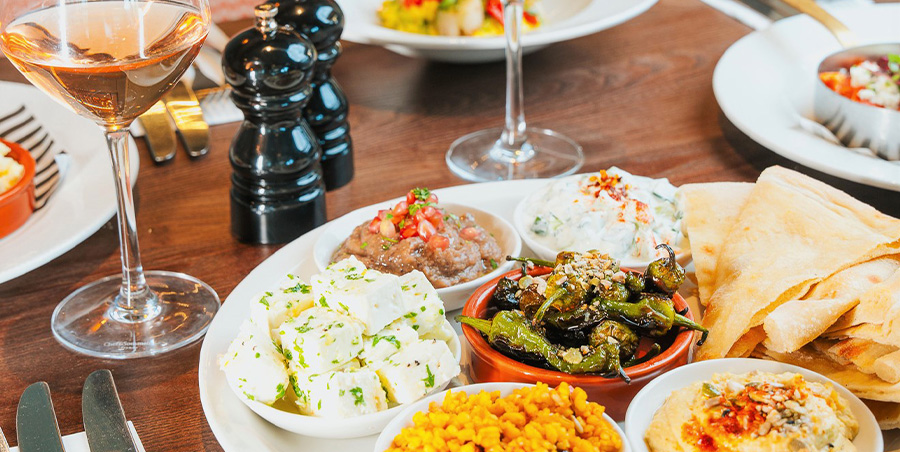 Dinner Menu & Prices | All Day Dining at The Apple Tree Gerrards Cross